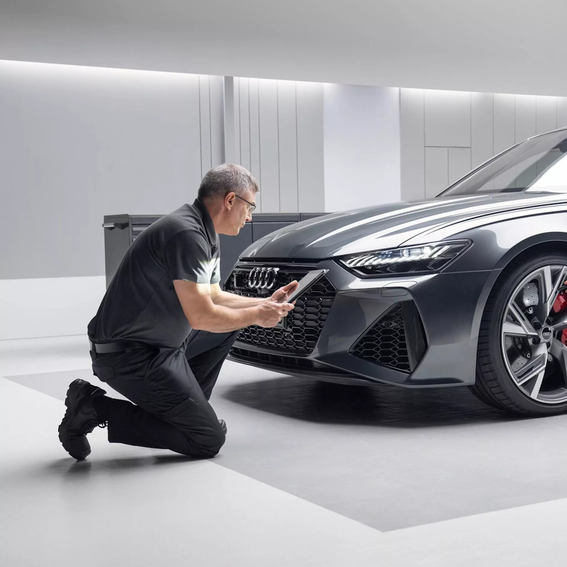 Audi Service 5+ | Book tid til autoriseret service her >