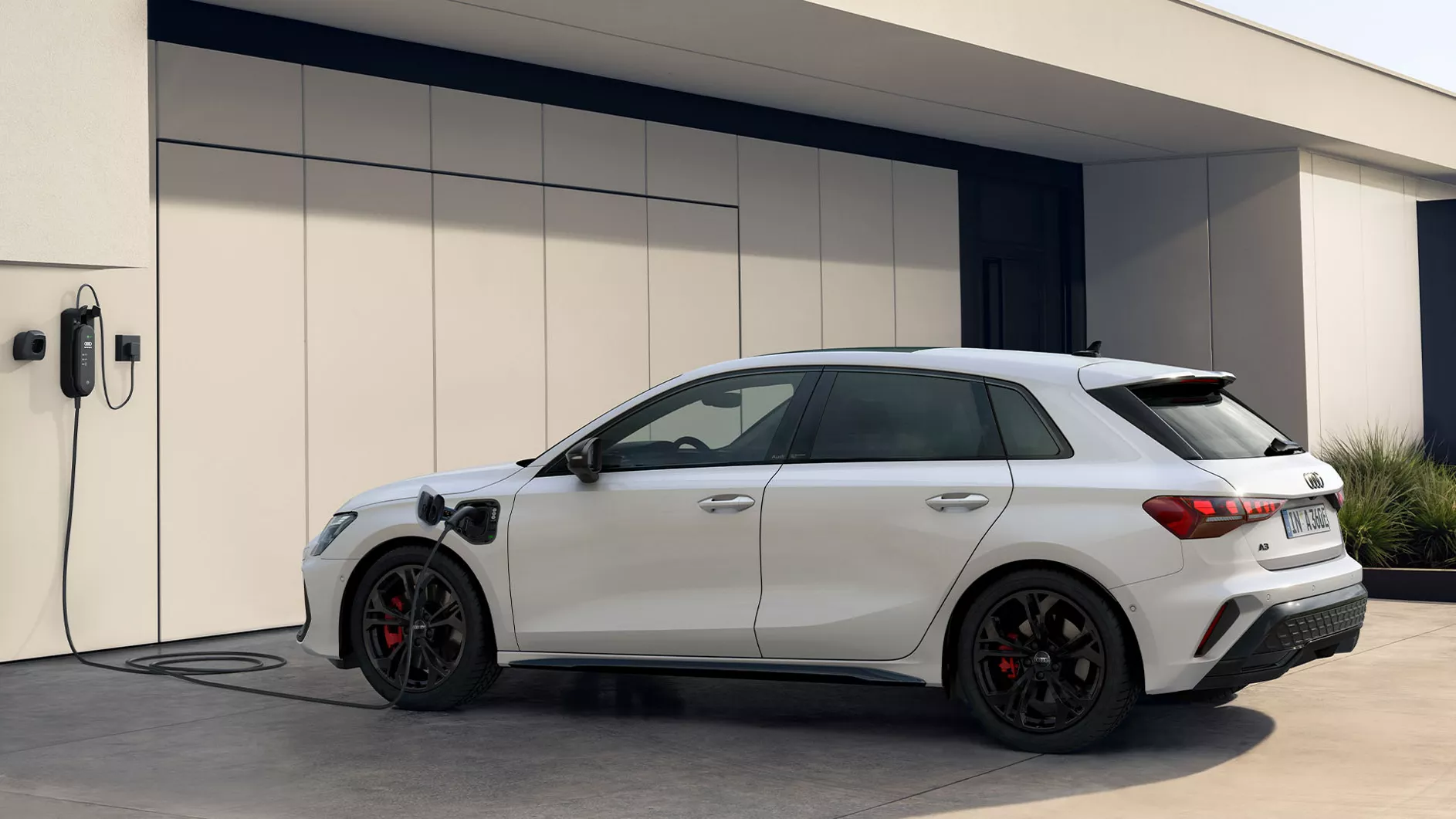 Plug-in hybrid > Audi Polska | Przewaga dzięki technice