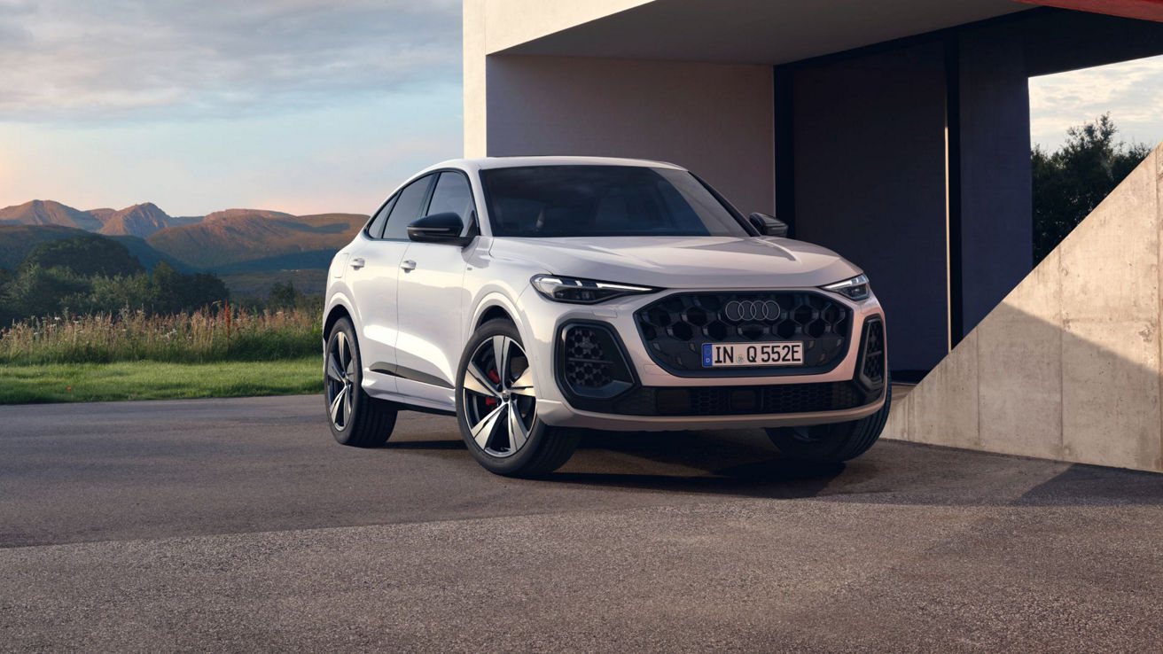Audi Q5 SUV e-hybrid | Plug-in Hybrid SUV | Price & Specs