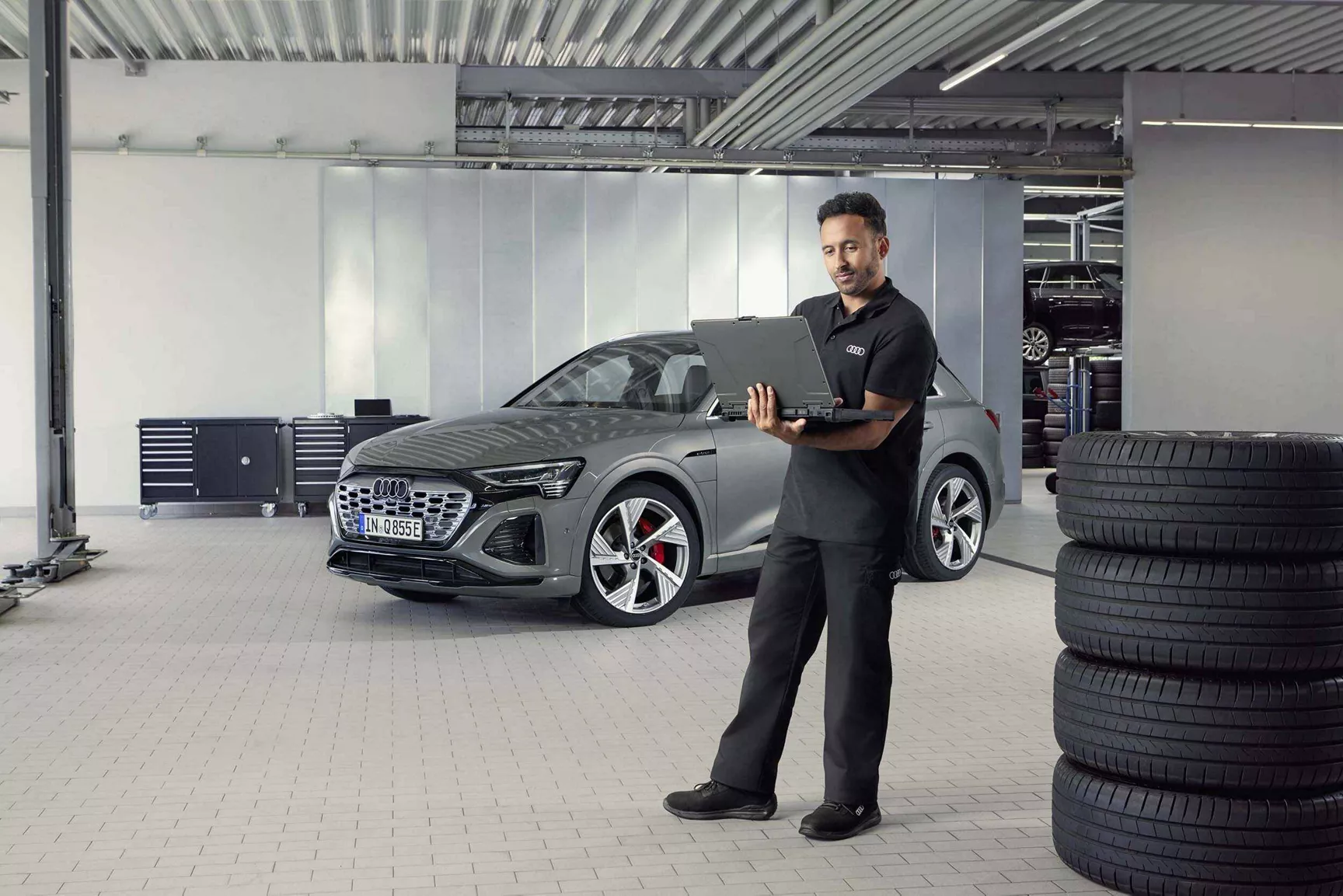 Service Initiated Roadside Assistance | Audi Australia