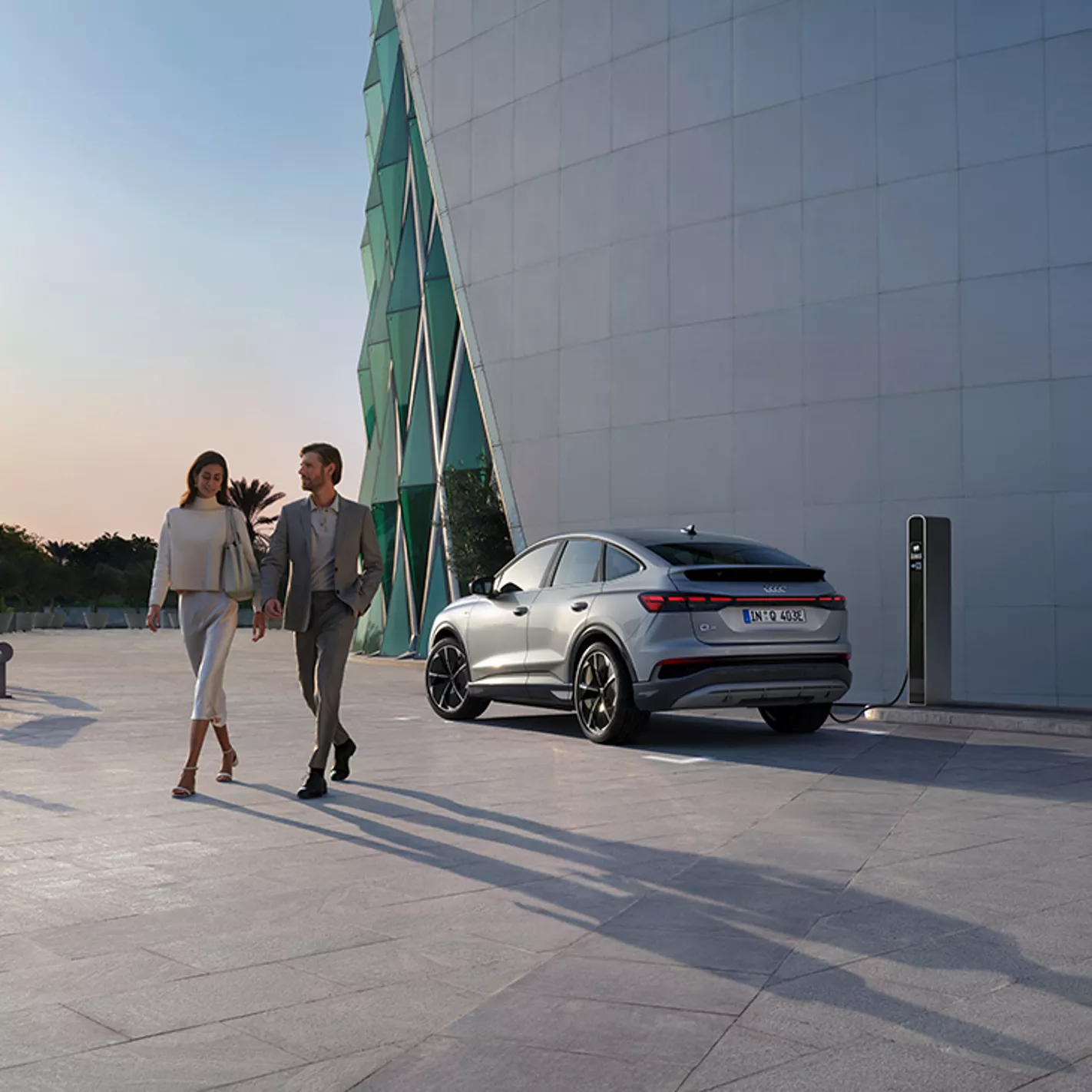 Oferta de Audi Q4 e-tron Sportback para empresas y autónomos