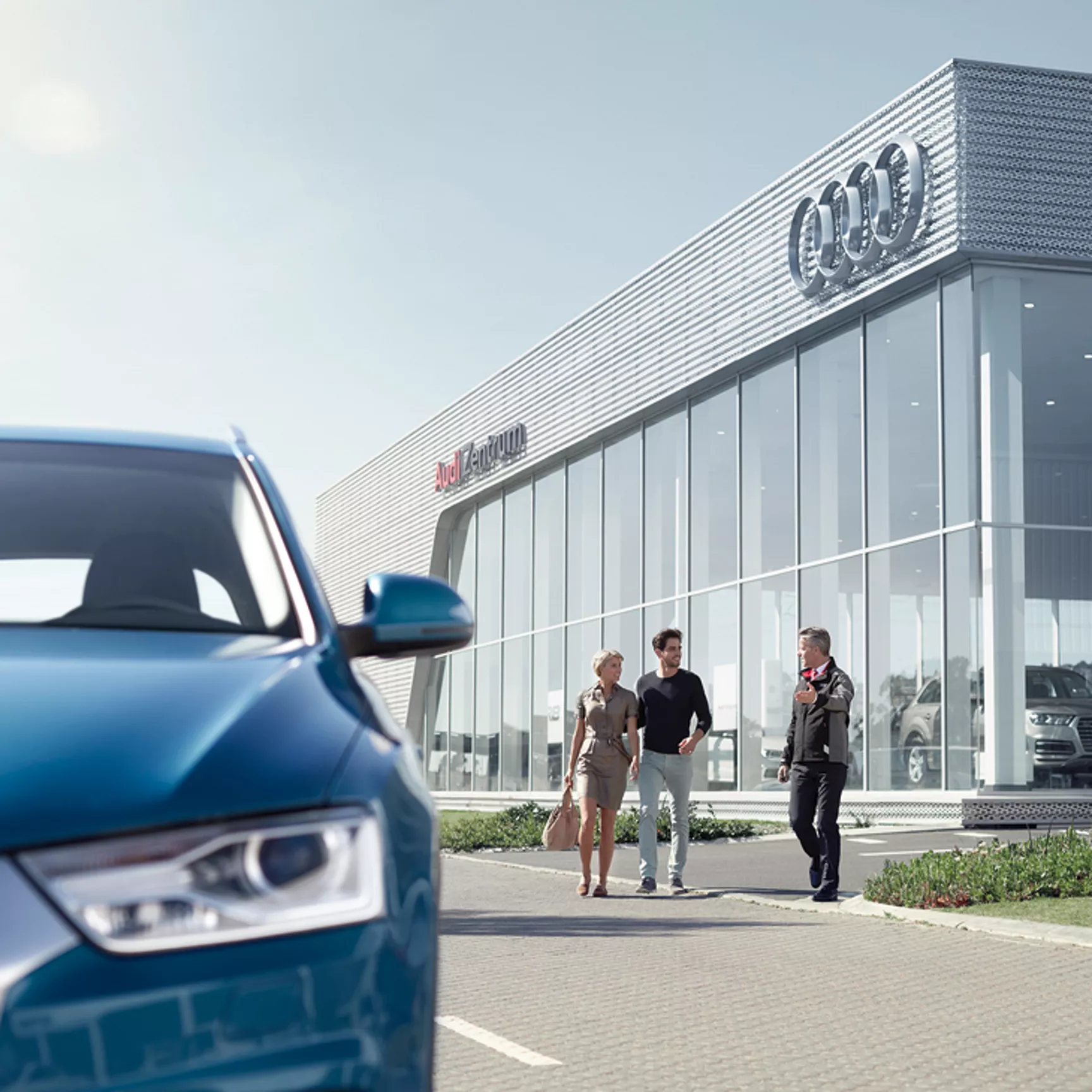 Contacta con {nombreComercial}, tu Concesionario Oficial Audi