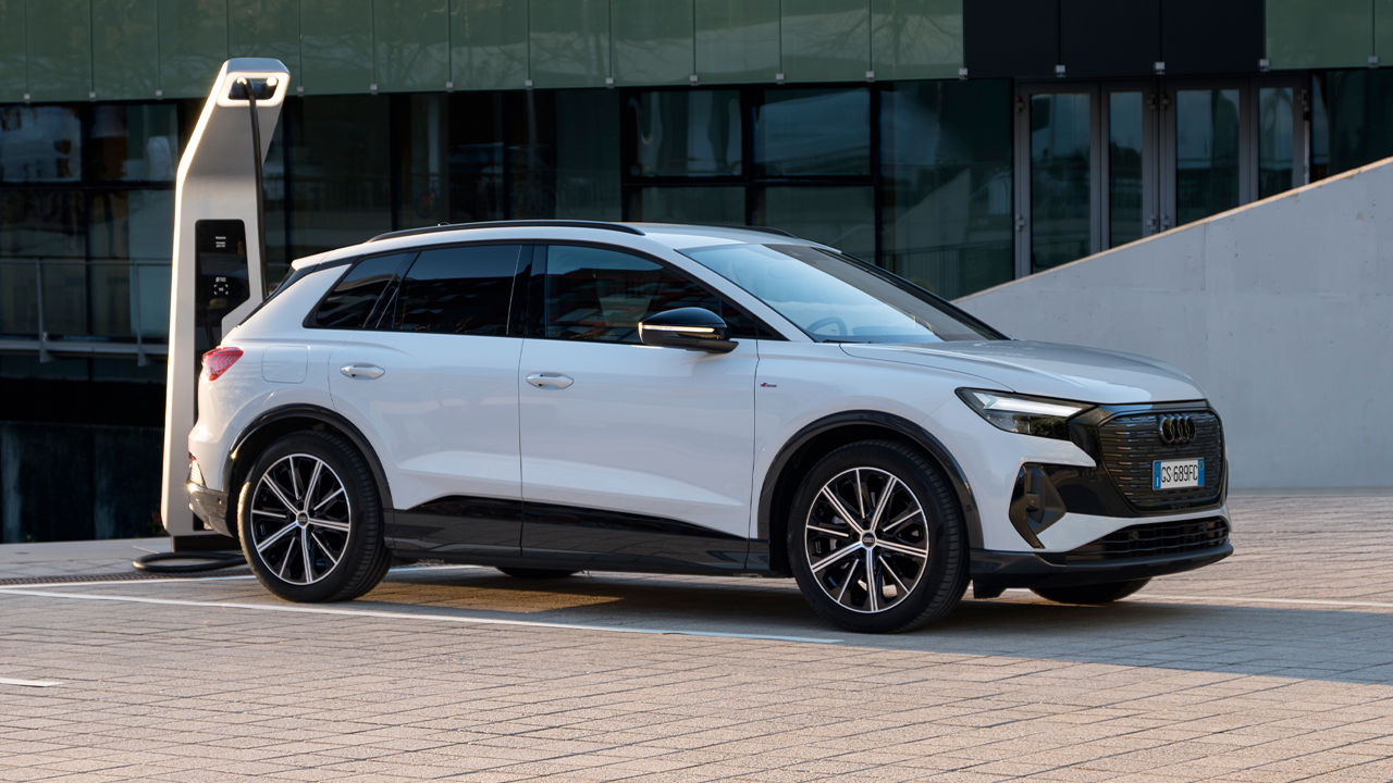 Audi q4 e tron platform store