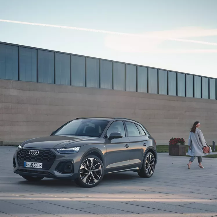 Audi Q5 > Q5 > Audi Vietnam