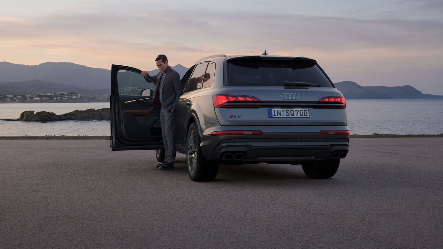 Q7 SUV TFSI e > Q7 > Audi Ireland