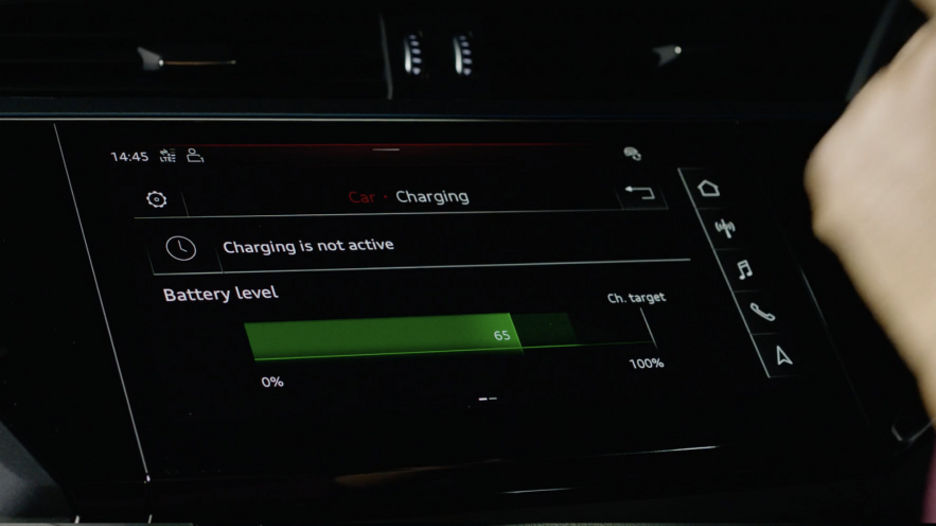 Charging Video Guide | Audi UK