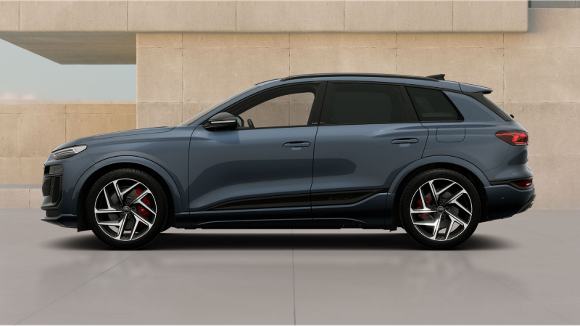Fully Electric e-tron Collection | Audi UK