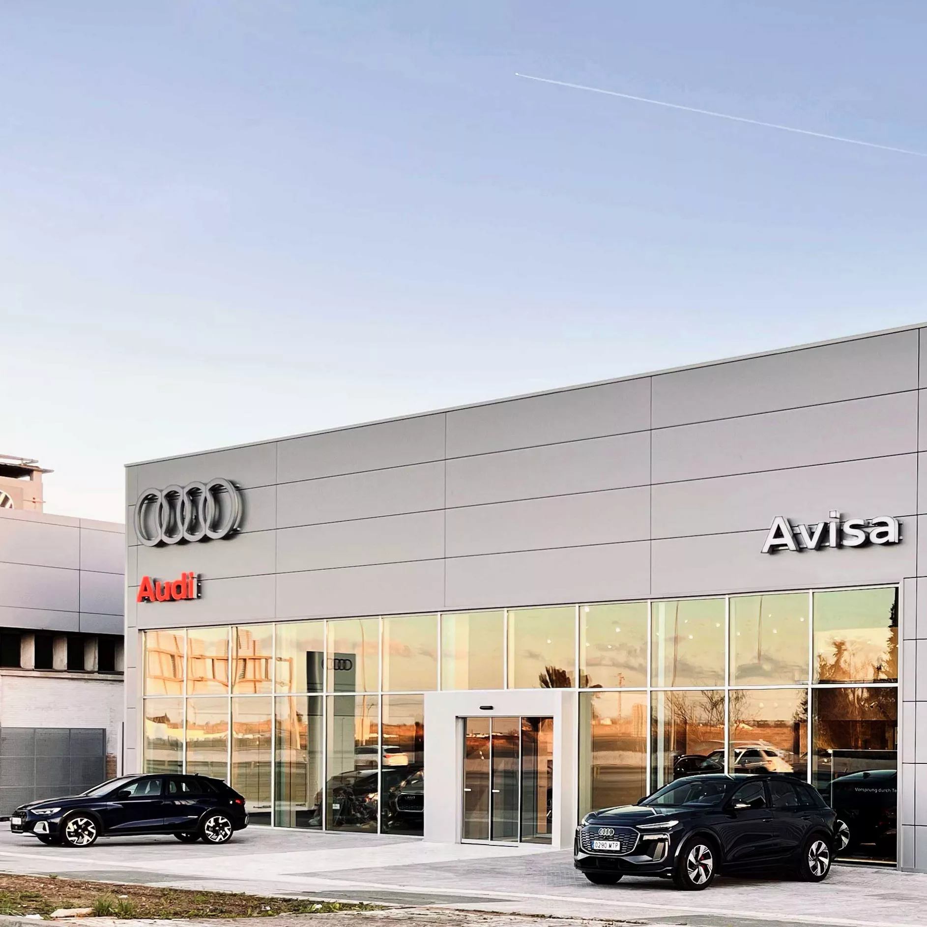 Avisa, Concesionario Oficial Audi.